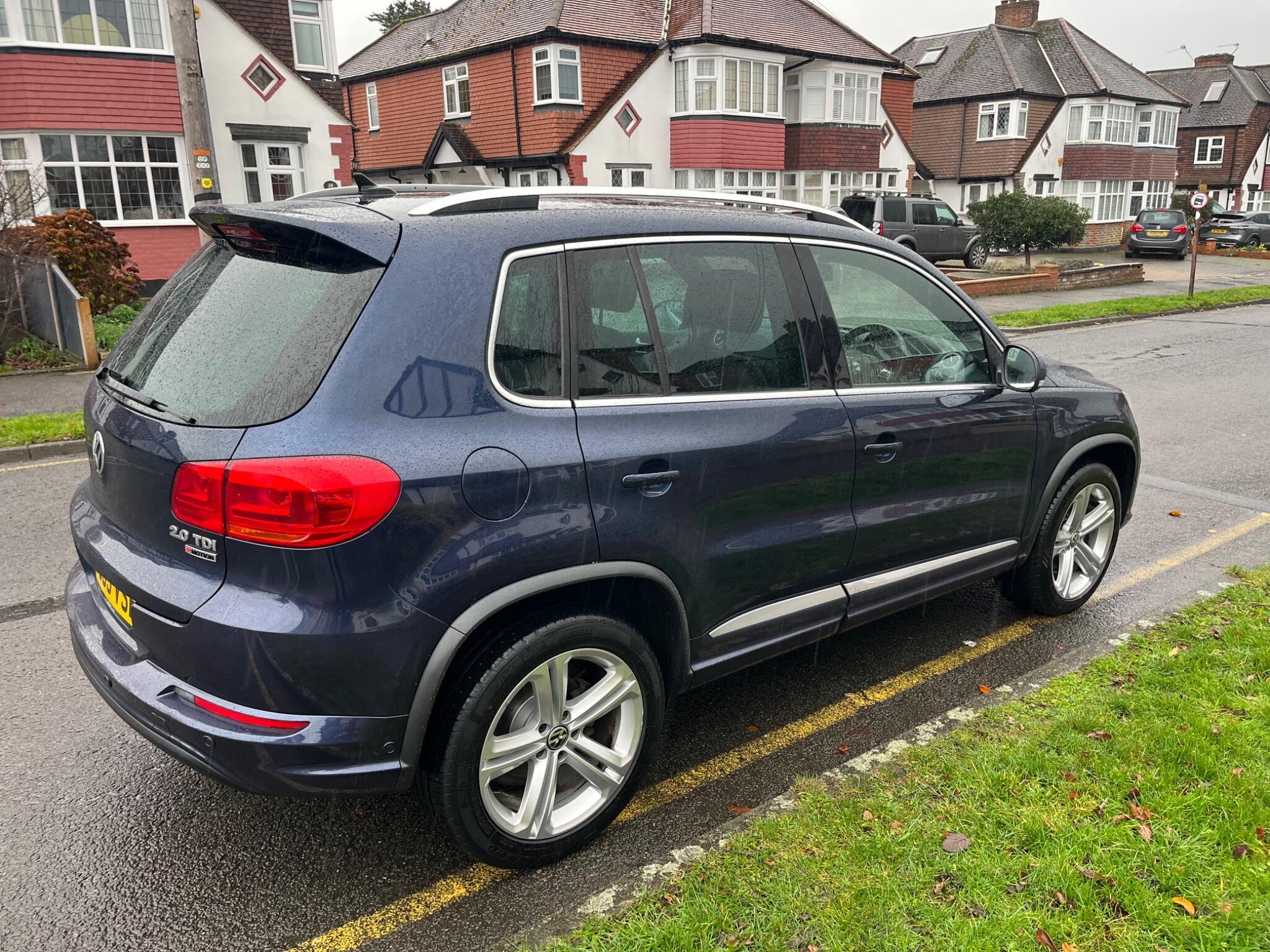 Used 2016 Volkswagen Tiguan 2.0 TDI BlueMotion Tech R-Line Edition 4WD ...